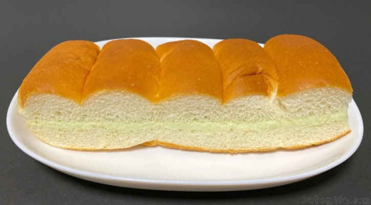 パスコの『牛乳パン 信州シャインマスカット』が期間限定で美味しい！ | 買てみた