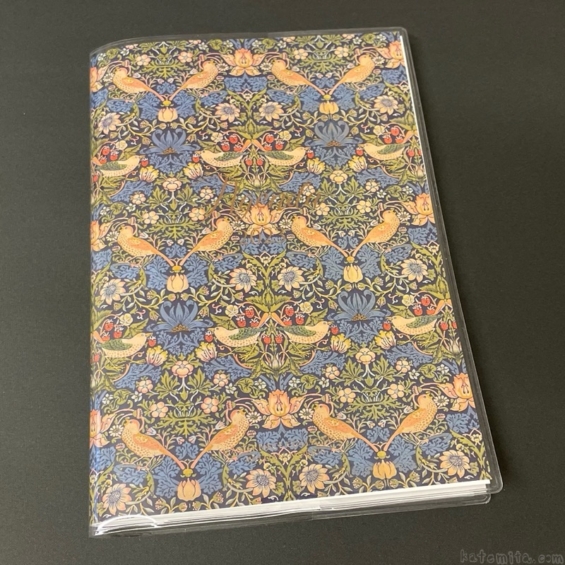 セリアで『B6ダイアリー ウィリアム・モリス 日曜始まり』のスケジュール帳を買いました！ | 買てみた