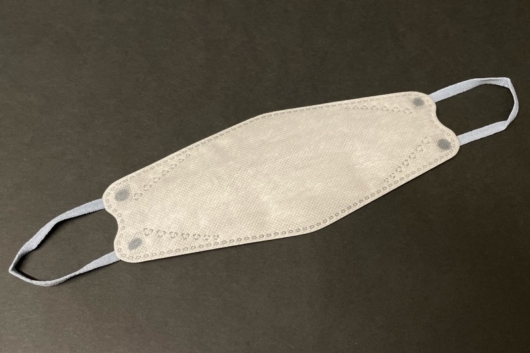 トップバリュの『3D立体不織布マスク ふつうサイズ 個包装 グレー』が呼吸がしやすくて持ち運びやすい！ | 買てみた