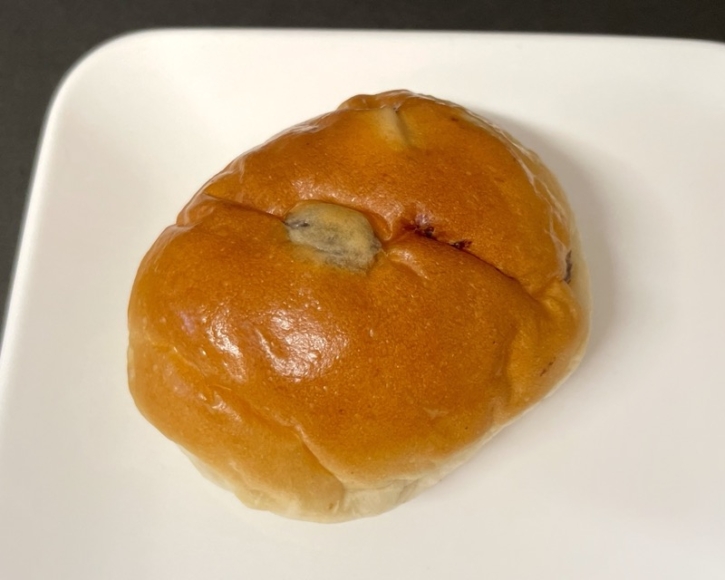 イオンの『ベーカーズアンドベーカリー 毎日の食卓レーズンロール』がふわっと美味しい！ | 買てみた