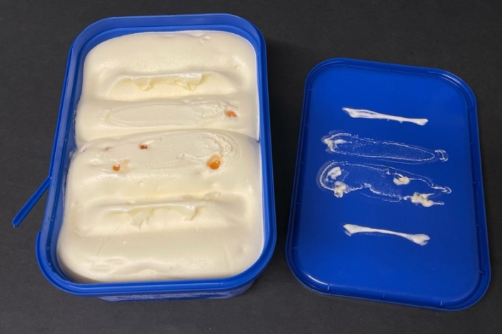 トップバリュの『ダブルキャラメルアイスクリーム』が粒入りで美味しい！ | 買てみた