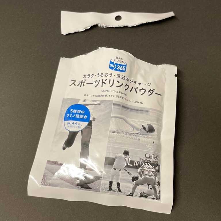 コスモスの『ON365 スポーツドリンクパウダー(1L用5袋)』が水に溶けて甘くて美味しい！ | 買てみた