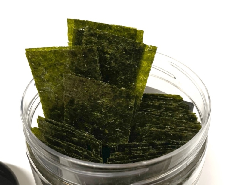 コスモスの『ON365 味付海苔 有明海産 (10切80枚)』がケースに入ってパリッと美味しい！ | 買てみた
