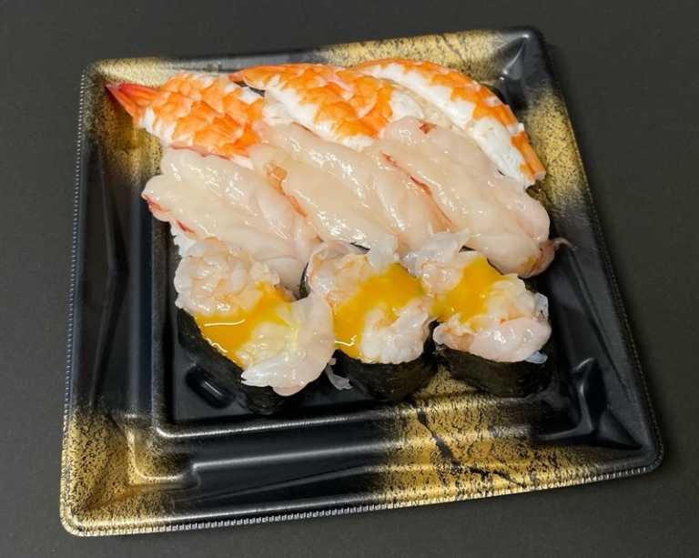ロピアの『魚萬 海老尽くし握り(9貫)』が3種類の海老のお寿司で美味しい！ | 買てみた