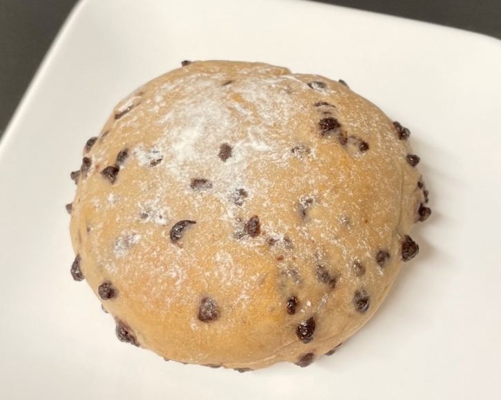 イオンビッグの『チョコ入れすぎ？もちっとパン』がチョコたっぷりで甘くて美味しい！ | 買てみた