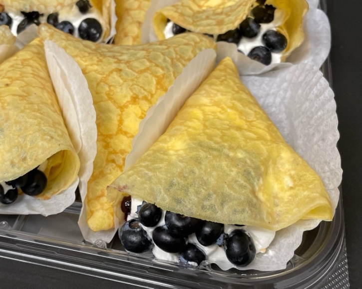 コストコの『ブルーベリークレープ』が爽やかな甘さのクリームで美味しい！ | 買てみた